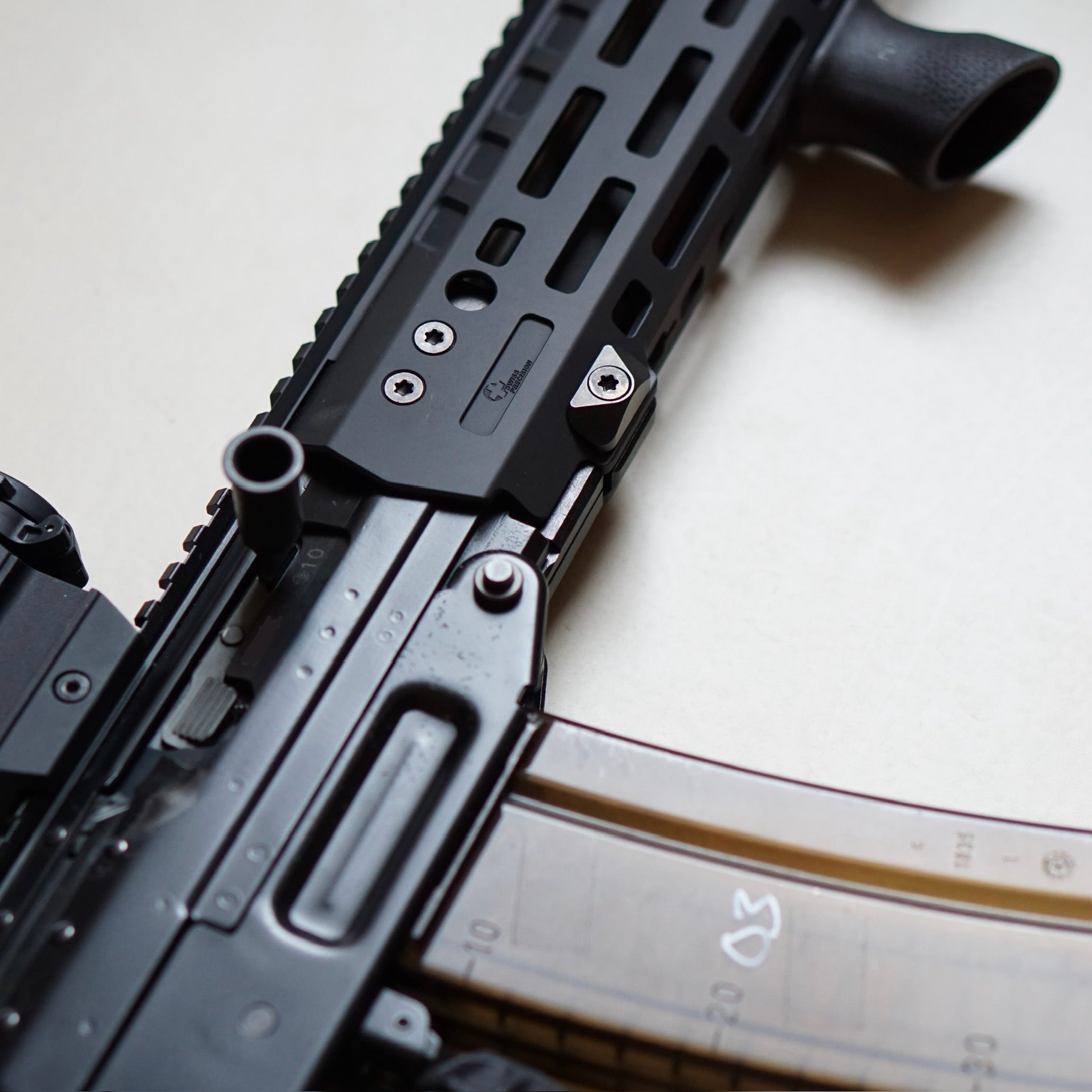 Free Floating Handguard SG551/561 incl. New Style Gasblock – www.csr ...